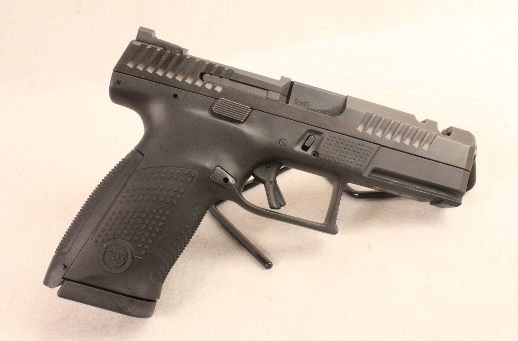 CZ ~ P-10 C ~ 9mm Luger | Mack's Prairie Wings